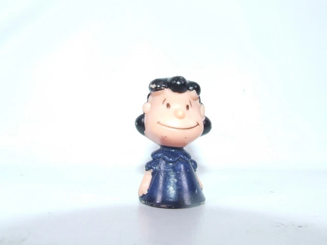 LUCY VAN PELT Peanuts Charlie Brown Mini Figure 1952 Charles Schulz ...