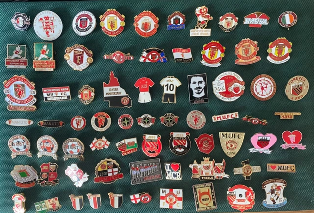 MANCHESTER UNITED FOOTBALL Club Pin Badges £3.29 - PicClick UK