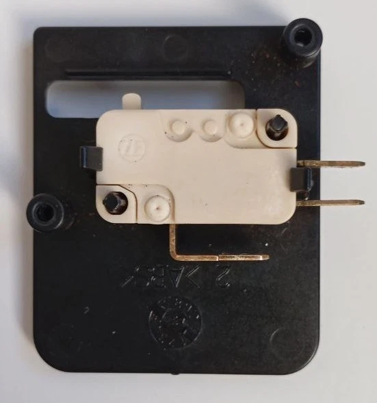 D41X 0,1 (0,05)A 125/250Val 5e4 u 40t125 - 0,5A 30vDc 1e5 u t125 EUR 2 ...