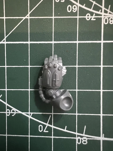 SPACE MARINE DARK ANGELS Deathwing KNIGHTS POWER FIST (C) - Bits 40K £0 ...