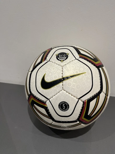 RARE NIKE GEO Brasilia Football Vintage Collectable Memorabilia Merlin ...