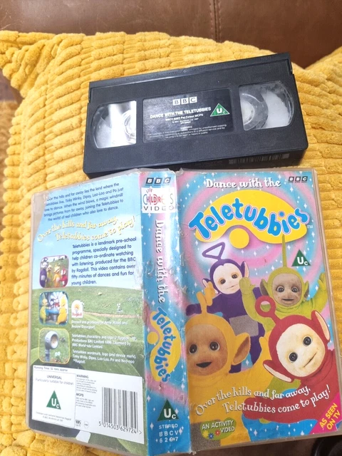 TELETUBBIES DANCE WITH the Teletubbies (VHS/SH, 1999) £5.00 - PicClick UK