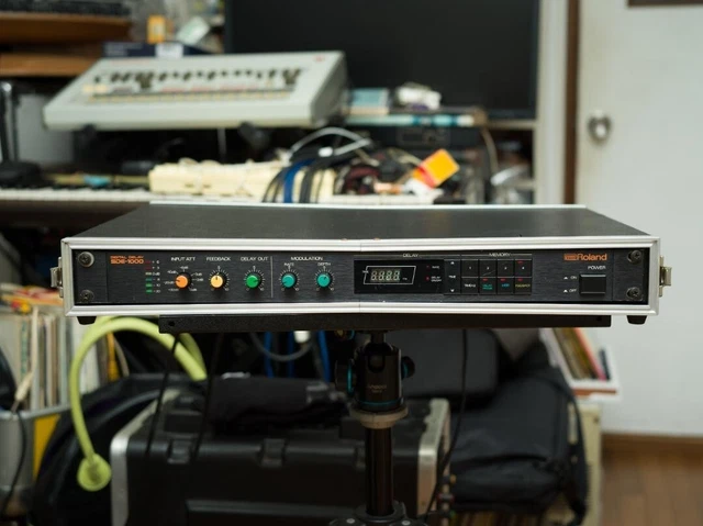 ROLAND SDE-1000 DIGITAL Delay Rack Effect Processor Used Tested £115.63 ...