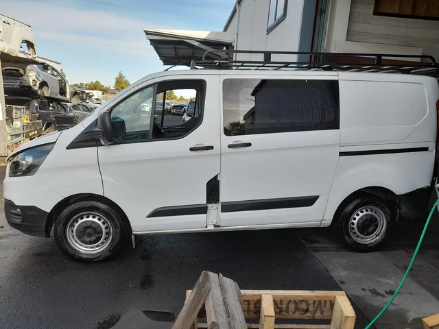 FORD TRANSIT CUSTOM Vn 01/2018-2023 Left Rear Sliding Door With Glass ...