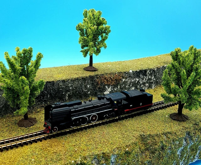 N GAUGE 1960'S Chinese RM Class Steam Locomotive Train Model Railway ...