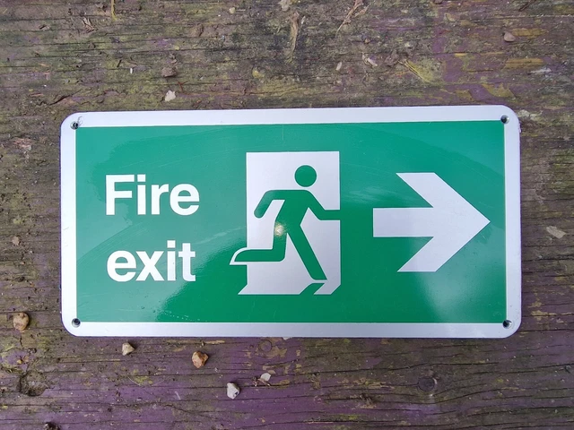 FIRE EXIT DIRECTIONAL Arrow Aluminium Sign 300mm x 100mm 2 £12.00 ...