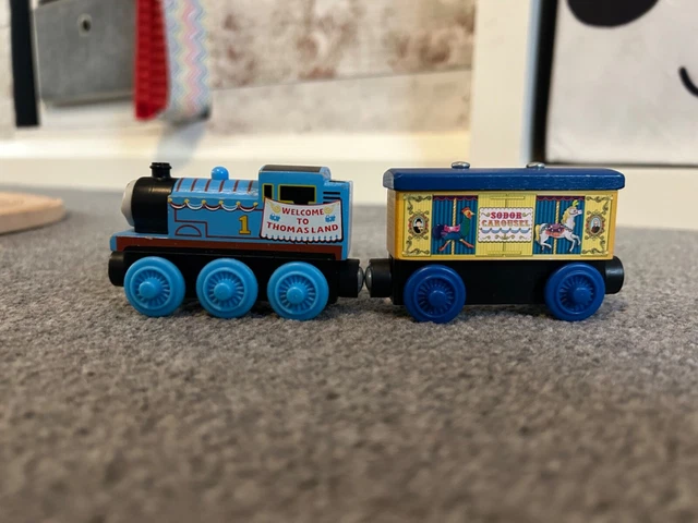 THOMAS AND FRIENDS wooden train thomas land with carousel carraige £11. ...