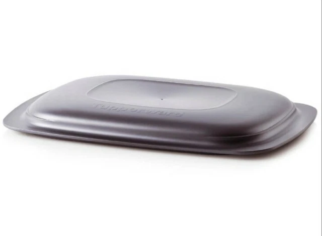 TUPPERWARE NEUF COUVERCLE seul pour ultra pro 3,3 litres et 5.7 litres ...