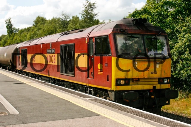 UK DIESEL TRAIN Railway Photograph Of Class 60 60025 Loco. Rm60-129 £1. ...