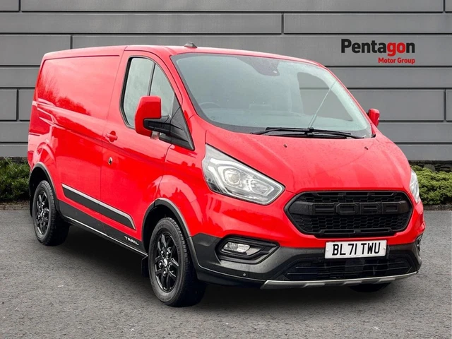 FORD TRANSIT CUSTOM 2.0 300 Ecoblue Trail Panel Van 5dr Diesel Manual ...