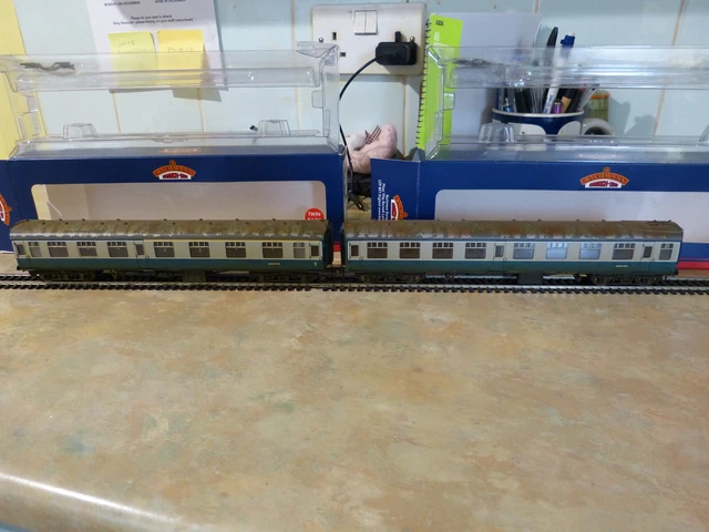 BACHMANN 39-001 BR Mk1 Sk Coach Twin Pack Works Test Train Blue & Grey ...