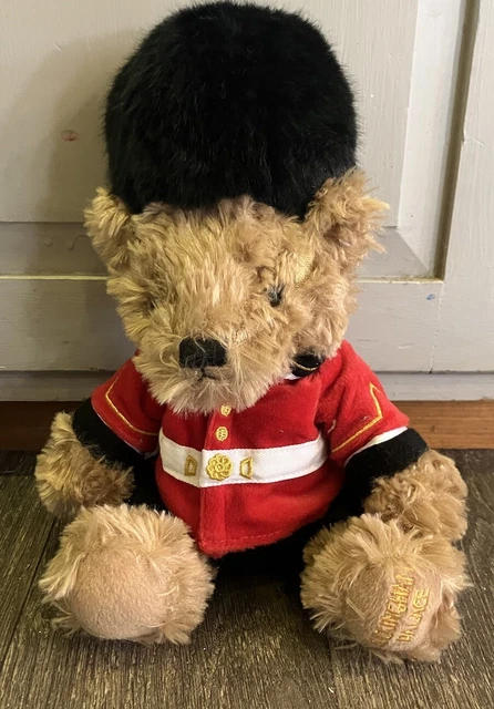 BUCKINGHAM PALACE ROYAL Guard Soldier Bear Teddy Cuddly Plush £7.50 ...
