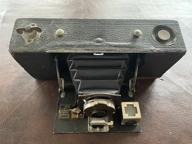 VINTAGE KODAK BROWNIE Automatic No. 2A Model A Folding Camera Untested ...