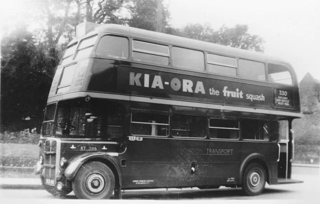 BLACK & WHITE Bus Photo London Transport Aec Regent 111 Klb 981 £2.80 ...