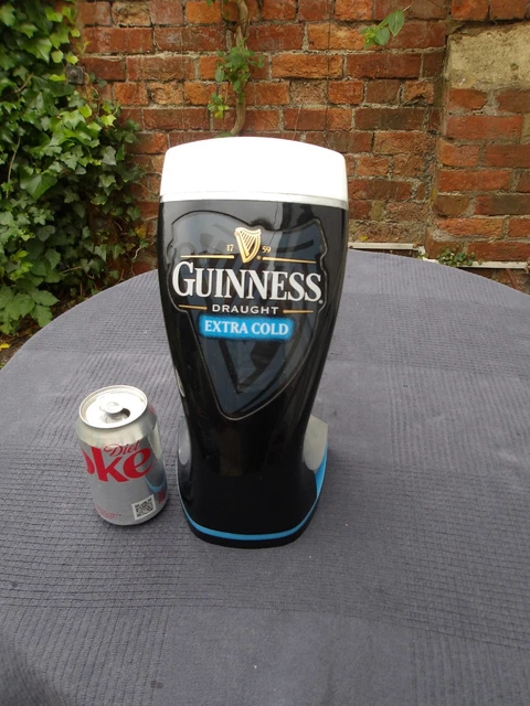 VINTAGE GUINESS DRAUGHT Extra Cold Bar Font Light - Untested £40.00 ...