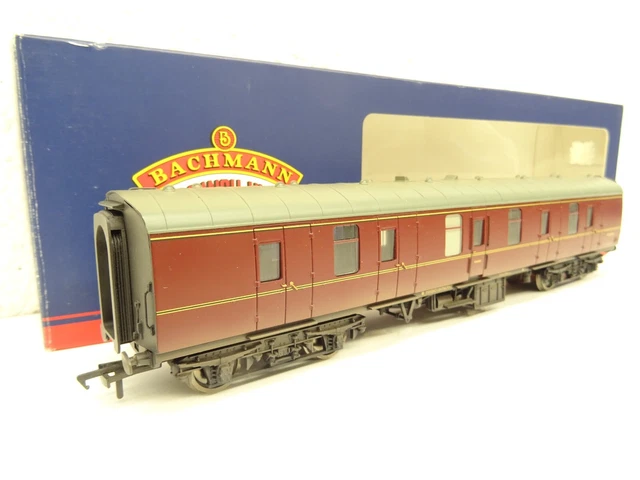 OO GAUGE BACHMANN Br Mk1 Full Brake Coach W80725 (Super Detail) 39-176E ...