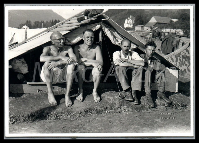 FOTO, WW2, POLIZEI u.Luftschutzkräfte, POW Villach b, Mai 1945; L253L ...