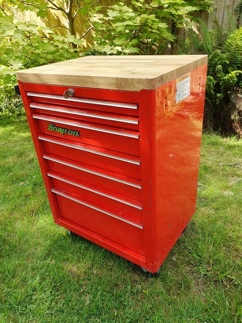 SNAP ON 7 drawer 26" Toolbox . Model KRA 3027, made in Canada. With ...