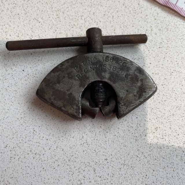 CHAIN LINK BREAKER Motorcycle Pennant Tool 1940-1950 Pat No 186726 Reg ...