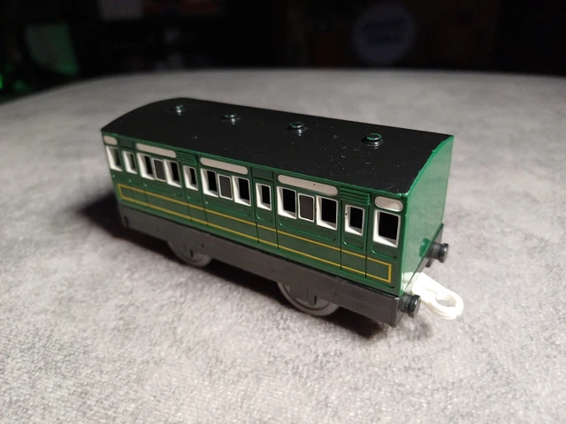 TOMY TRACKMASTER THOMAS the tank engine Emily Push Along Passenger ...