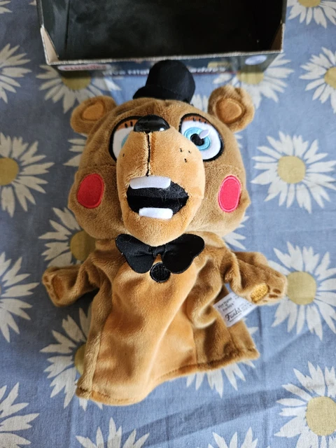 FIVE NIGHTS AT Freddy's Toy Freddy Fazbear Plush Hand Puppet Exclusive ...