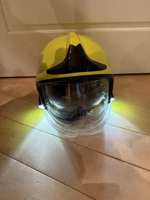 ORIGINAL MSA GALLET F1 XF Feuerwehr Helm mit LED-Lampe Größe L von 2022 ...