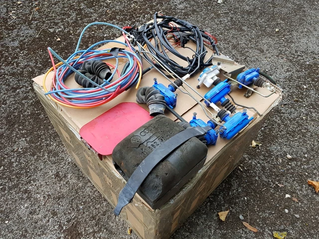 VW VOLKSWAGEN GOLF mk2 central locking kit Jetta a2 setup VDO genuine ...