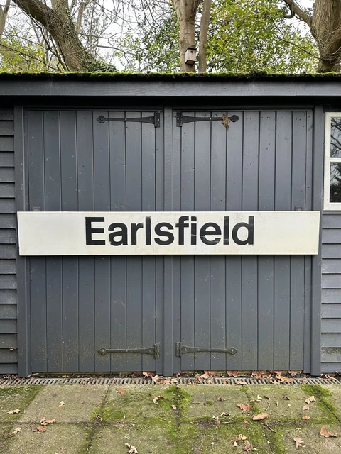 RAILWAY STATION SIGN Earlsfield - Train Station Platform Sign - Late ...