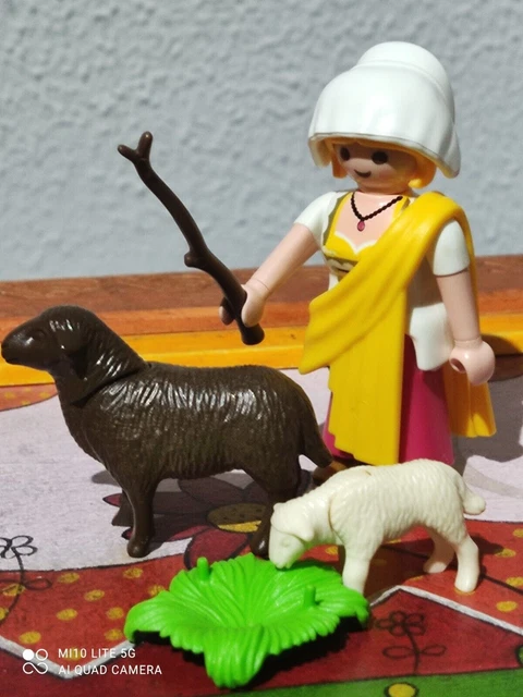 PLAYMOBIL BERGER CHIFFRES De Berger Figure Ferme Médiévale Bethléem ...