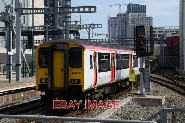 PHOTO CLASS 150/2 Sprinter 2-Car Dmu No.150 257 Of Arriva Trains Wales ...