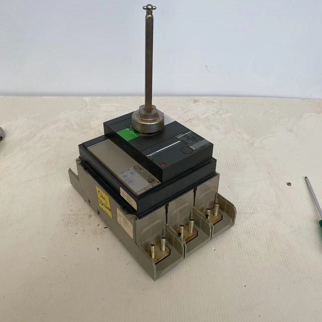 MERLIN GERIN SCHNEIDER compact NS NS1000N CIRCUIT BREAKER Micrologic 2. ...