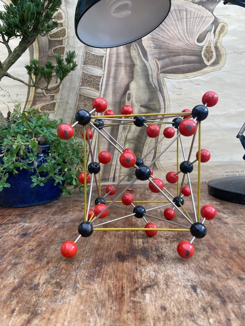 VINTAGE CARBON DIOXIDE school educational molecular model chemistry CO2 ...
