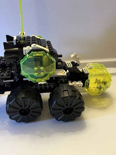VINTAGE LEGO SPACE 6933 Spectral Starguider (missing 2 Pcs, w ...