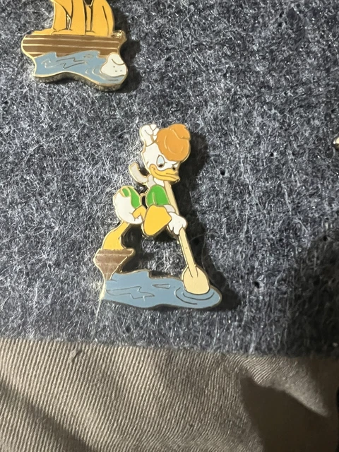 COLONIAL LOUIE DUCK Rowing Boat Disney Pin $6.35 - PicClick