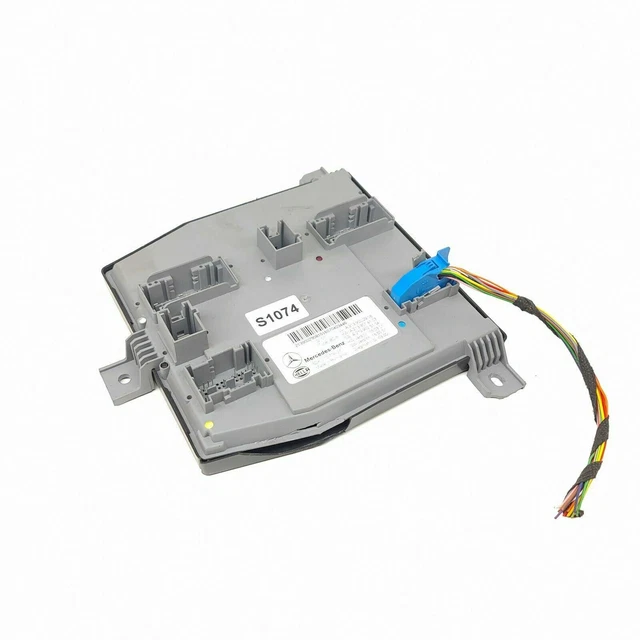 MERCEDES BENZ MW W213 Front Fuse Control Module 2139002908 2139014103 ...