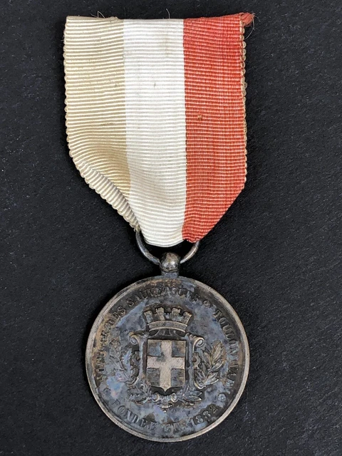 ANCIENNE MEDAILLE SOCIÉTÉ Des Sauveteurs De TOULON fondée en 1882 Non Attribuée EUR 45,00 ...