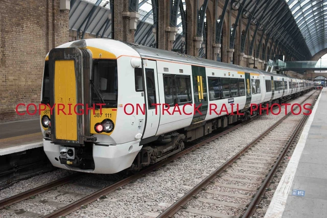 UK RAILWAY PHOTOGRAPH Of Class 387 Emu 387111. Rmemu-281 £1.70 ...