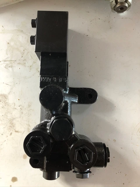 GENUINE JCB FASTRAC Hydraulic Trailer Brake Valve Assy P/N 400/S4598 £ ...