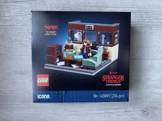 LEGO STRANGER THINGS WSQK Radio Station The Squawk 40891 In Box In Hand ...