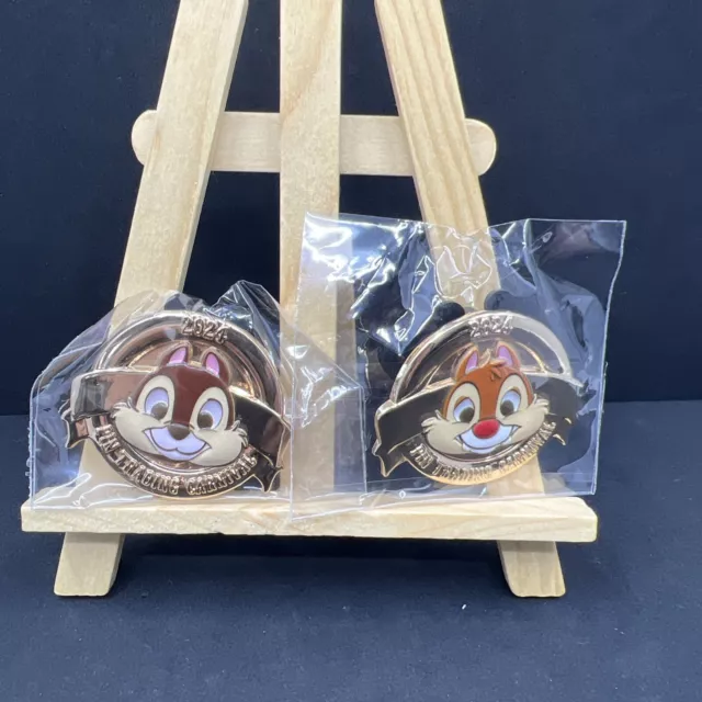 DISNEY HKDL PIN Trading Carnival Hong Kong Chip N Dale game 2 Pins Set ...