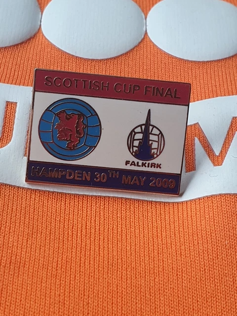 GLASGOW RANGERS FC V Falkirk Scottish Cup Final 2009 Match Pin Badge £6 ...