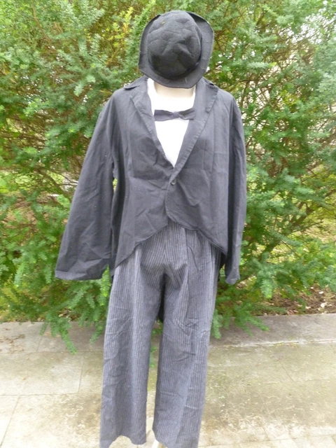 JOUET DEGUISEMENT TENUE Charlie Chaplin Habit Ancien EUR 15,00 ... JOUET DEGUISEMENT TENUE Charlie Chaplin Habit Ancien EUR 15,00 ...