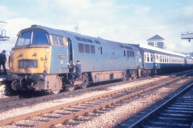 35MM RAILWAY SLIDE: COLOUR-RAIL: DE 1218: CLASS 52: D1050 WESTERN RULER ...