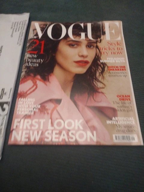 BRITISH VOGUE UK August 2017 Mica Argañaraz Brand New Unopened £9.99 ...