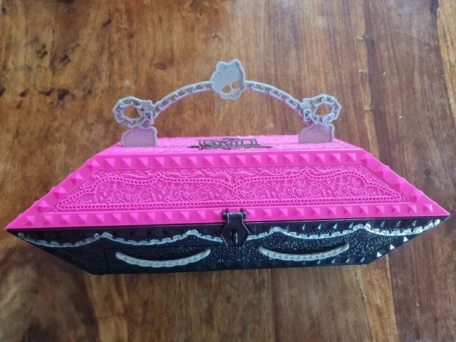 MONSTER HIGH CREATE-A-MONSTER, Design Lab - ACCESSORIES STORAGE BOX ...