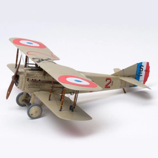 SPAD XIII C-1 French Fighter Biplane WWI 1/32 Scale Plastic Model Kit Roden 634 EUR 57,50 ...
