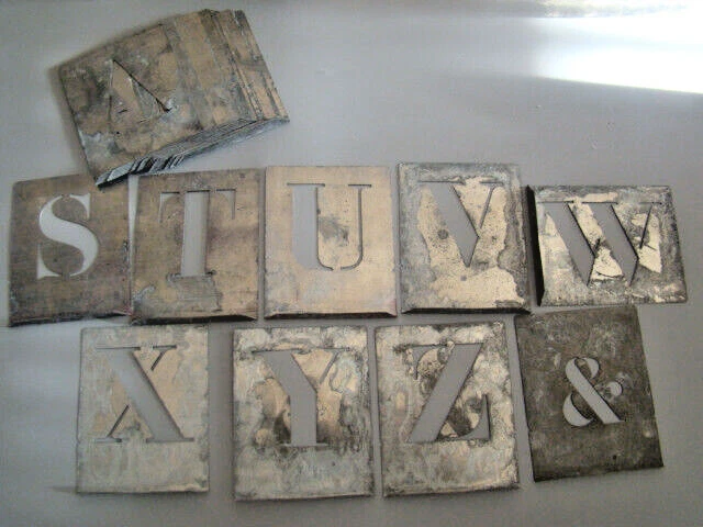 LOT 27 POCHOIRS GABARIT Zinc Alphabet COMPLET TAILLE 5 CM EUR 14,90 ...
