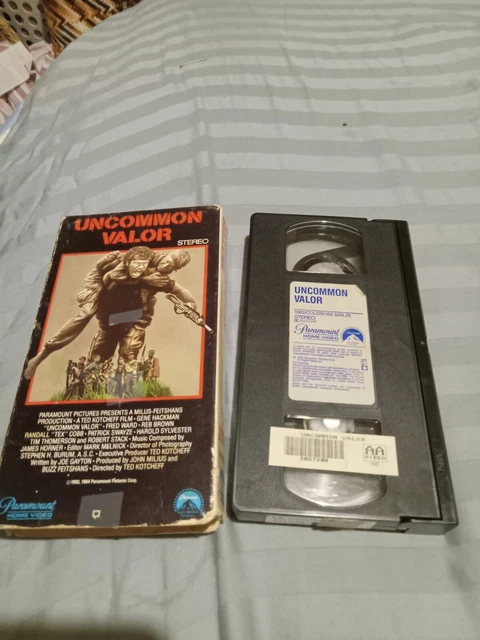 UNCOMMON VALOR VHS 1983 Gene Hackman Patrick Swayze Robert Stack Fred ...
