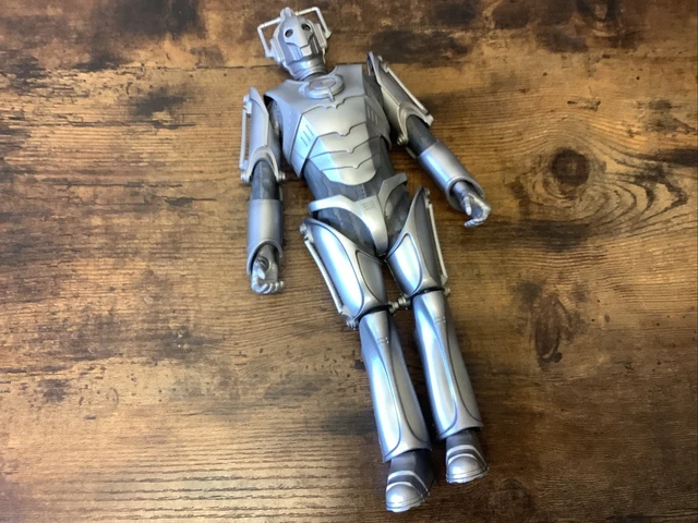 DOCTOR WHO CYBERMAN 12" Action Figure Cybermen VGC 2006 BBC £9.99 ...