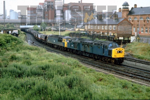 35MM SLIDE BR British Railways Diesel Loco Class 40 40157 Warrington ...